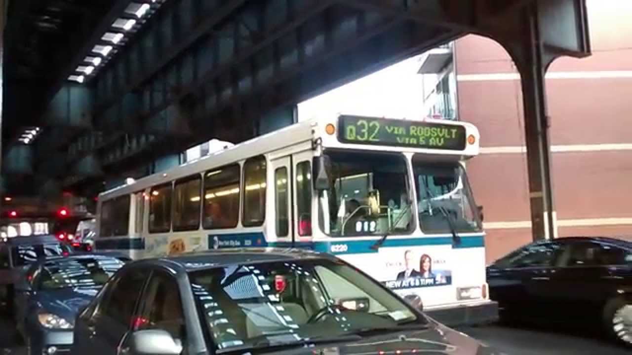 MTA New York City Bus 1999 Orion V 6220 On The Q32 @ Roosevelt Avenue ...