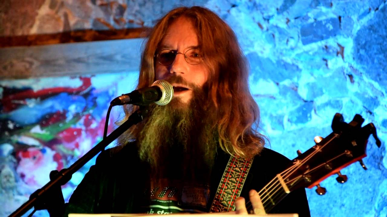 Aapo Ilves - YouTube