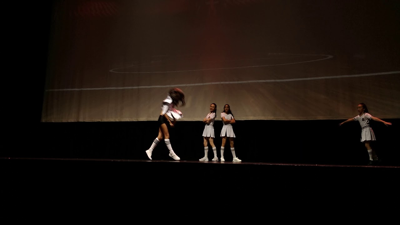 Dennis Disney Dance - YouTube
