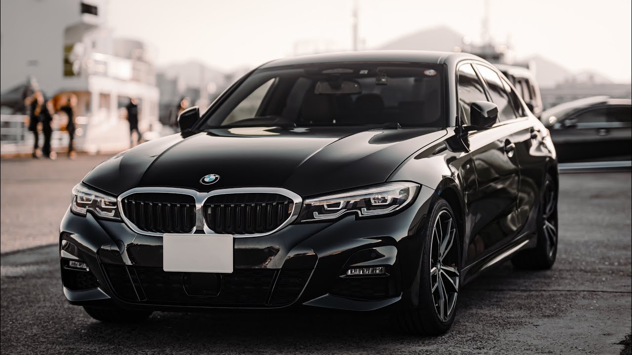 BMW G30 320i - YouTube