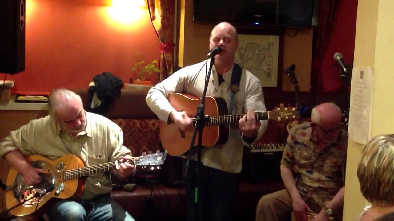 Bruce Hogg & Doug Downie - Long Train Running - YouTube