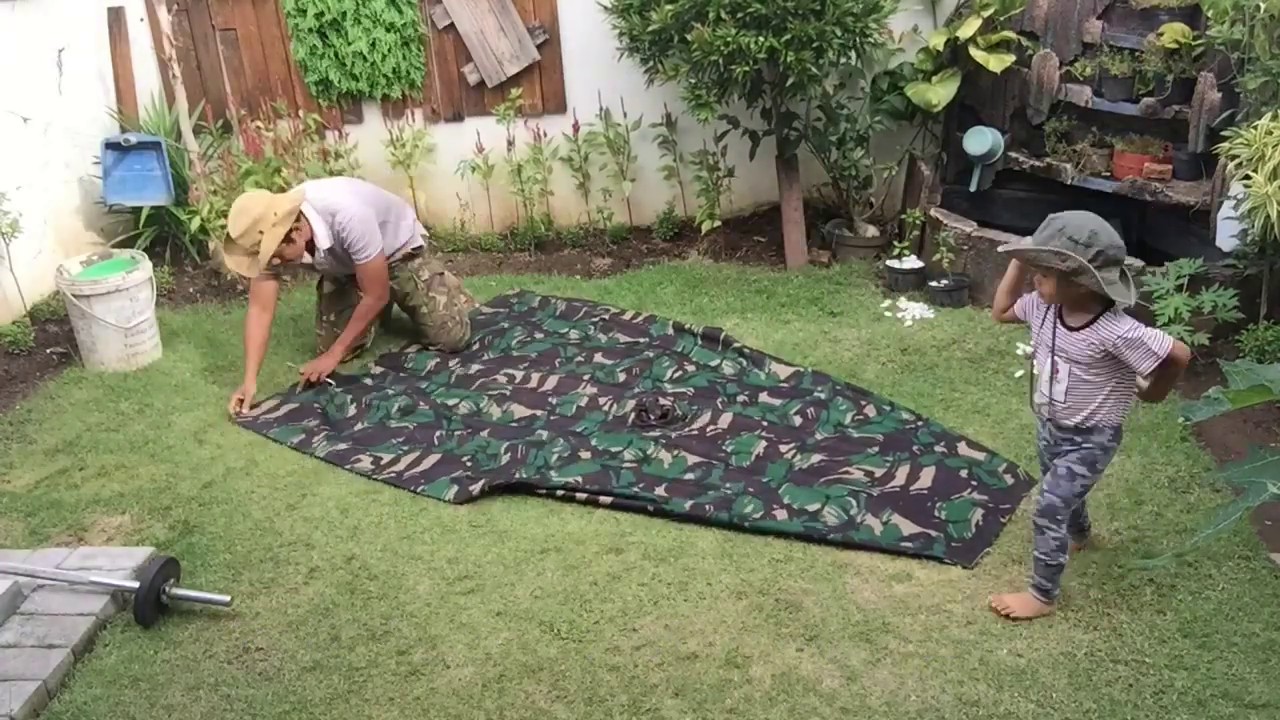 Build a Bivouac Shelter , Membangun Tenda Bivak - YouTube