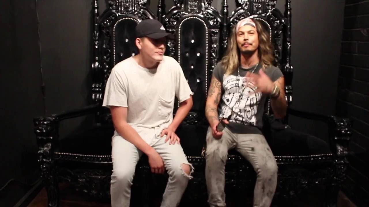 DANIEL ALFONSO MENS SALON!!!! - YouTube