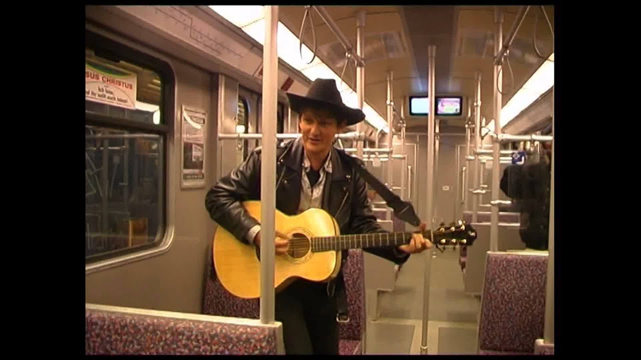 Peter Subway & The Tickets - Subway rides (Videoclip 2004) - YouTube