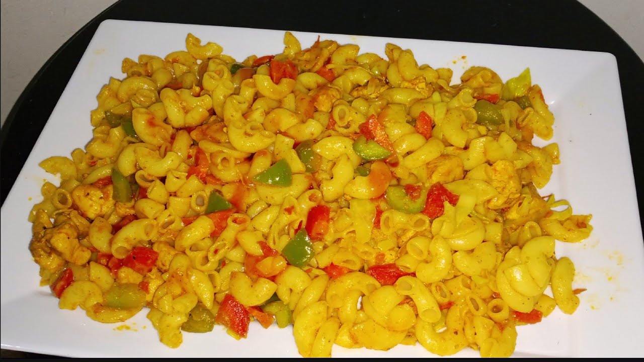 Spicy Chicken Macroni / Pakistani style chicken macroni - YouTube