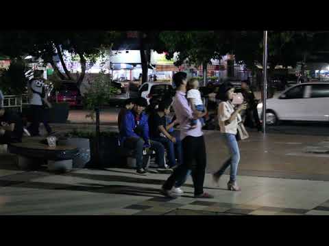 telfon konyol sempak di bawa kabur tante-tante #prank