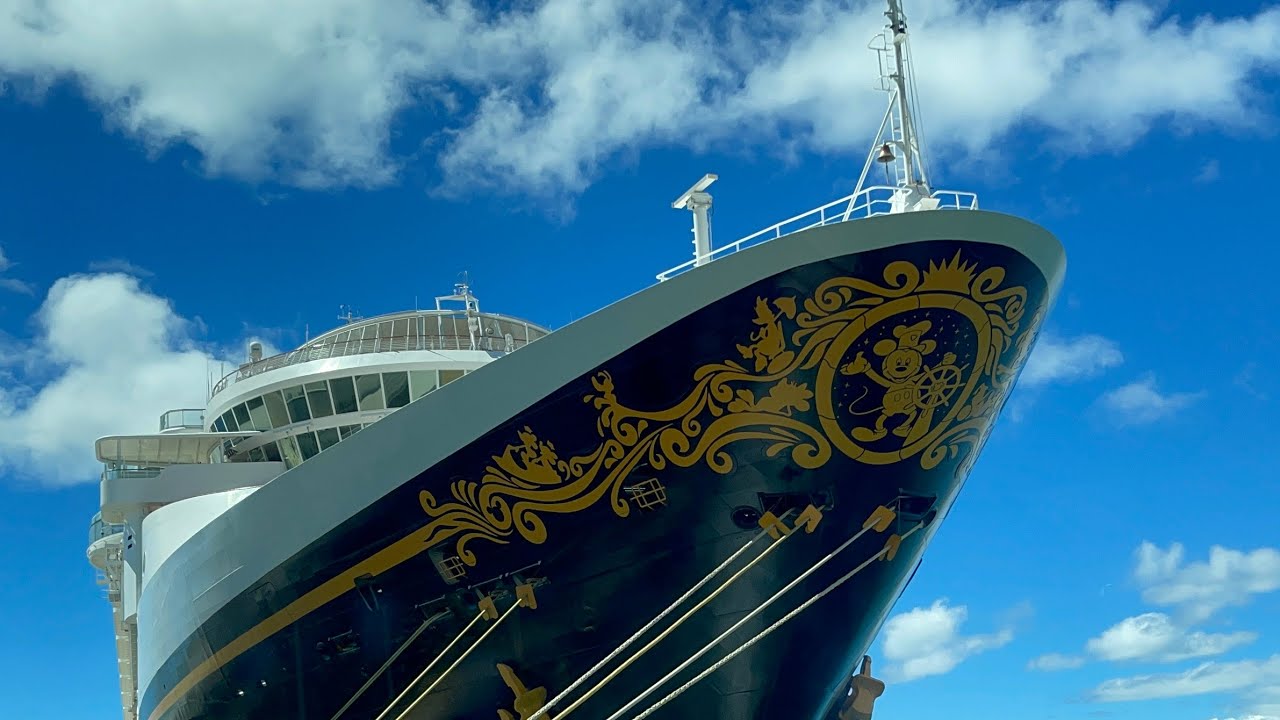 Disney Cruise Line | Disney Wonder Verandah Stateroom Tour - YouTube
