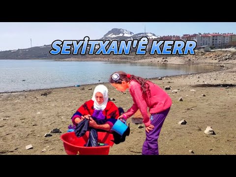 Setidxan'e kērr - kürtçe dengbeji dertli duygulu yürekten okunan (Klam)