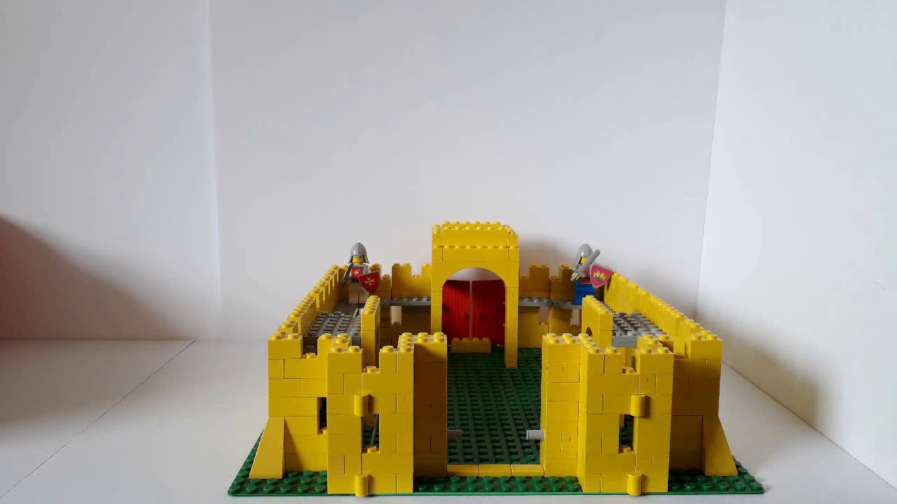 Timelapse - Building Lego Set 375 (Yellow Castle, Set Released in 1978 ...