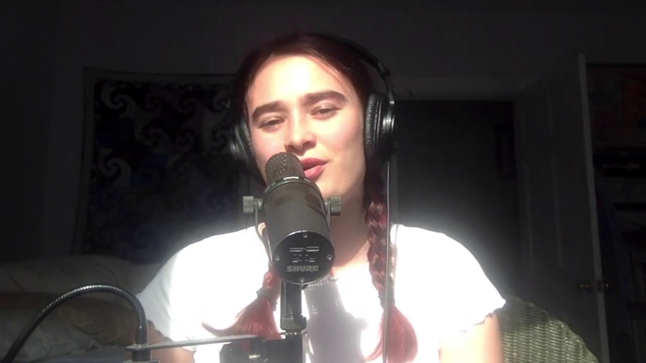 I'm Into Something Good COVER - Annie Collette - YouTube