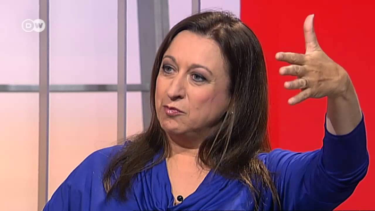 Australian Conductor Simone Young | Insight Germany - YouTube