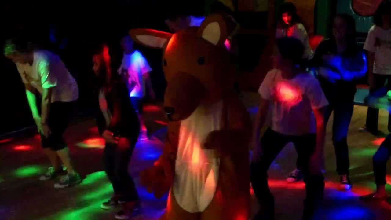 Cha Cha Slide line dancing at the Club Roo Dance Party! - YouTube