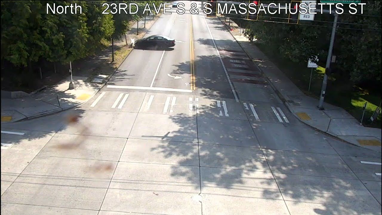 Seattle: Bad Driver Locks Up Brakes & Crashes Into A Tree - YouTube