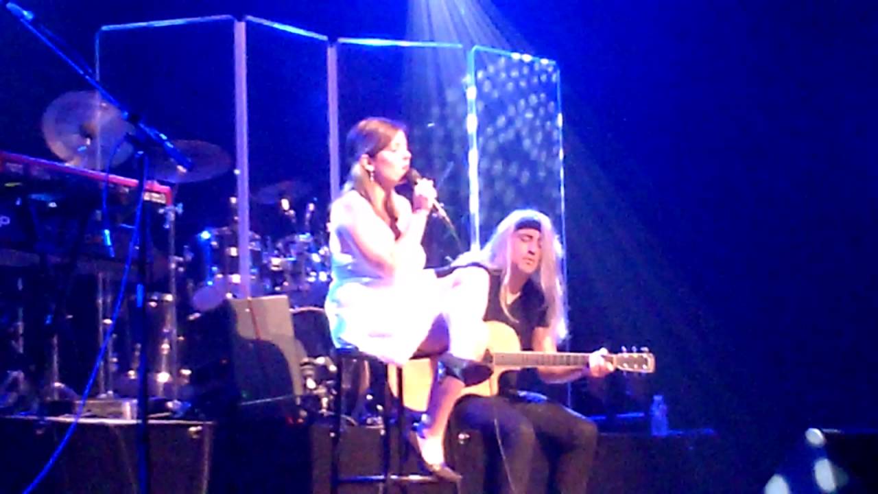 Demi-finale Seynod Voice 2016 "Je t'attends" de Axelle Red - Morgane ...