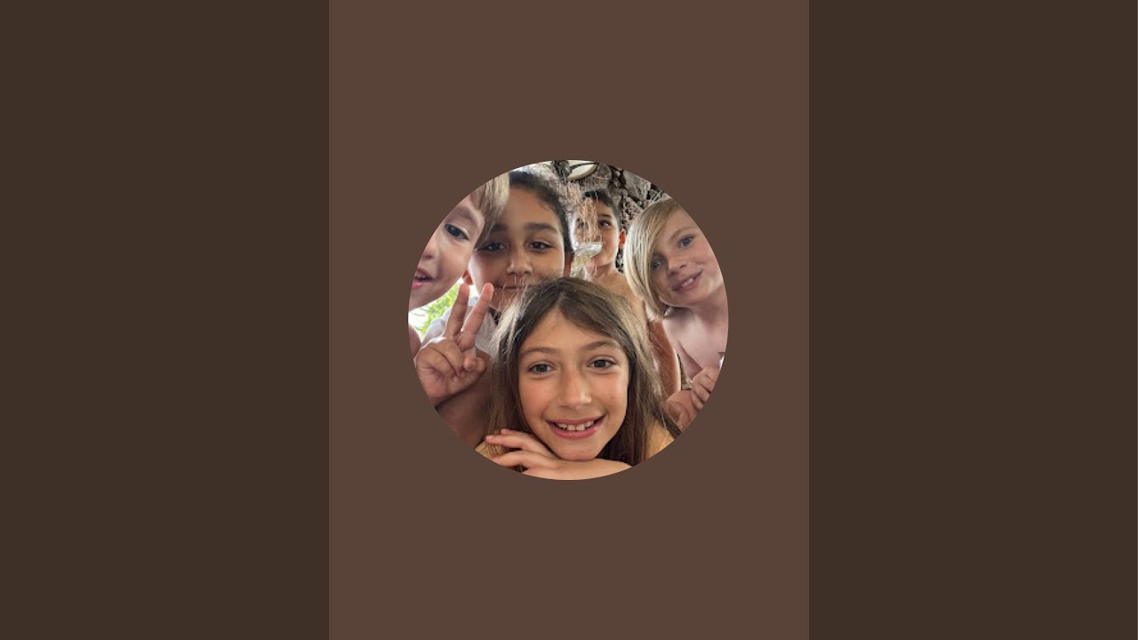 #Ari’s weird is live! - YouTube