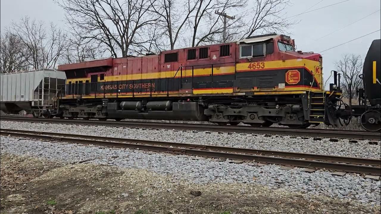 3/17/2024 CP 8937, KCS 4653 Watertown,WI @TrainswithAndy - YouTube