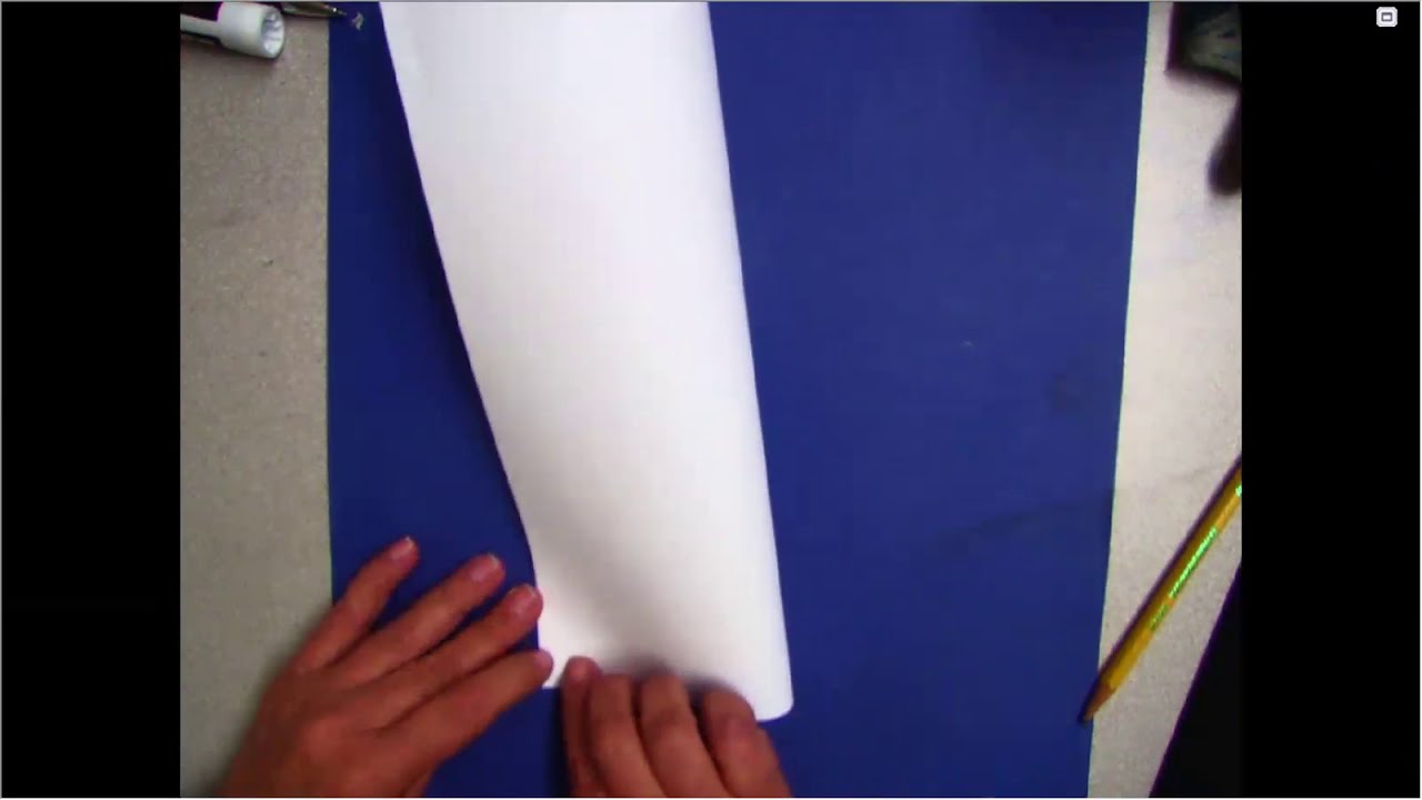 How to Make a Paper Pennant - YouTube