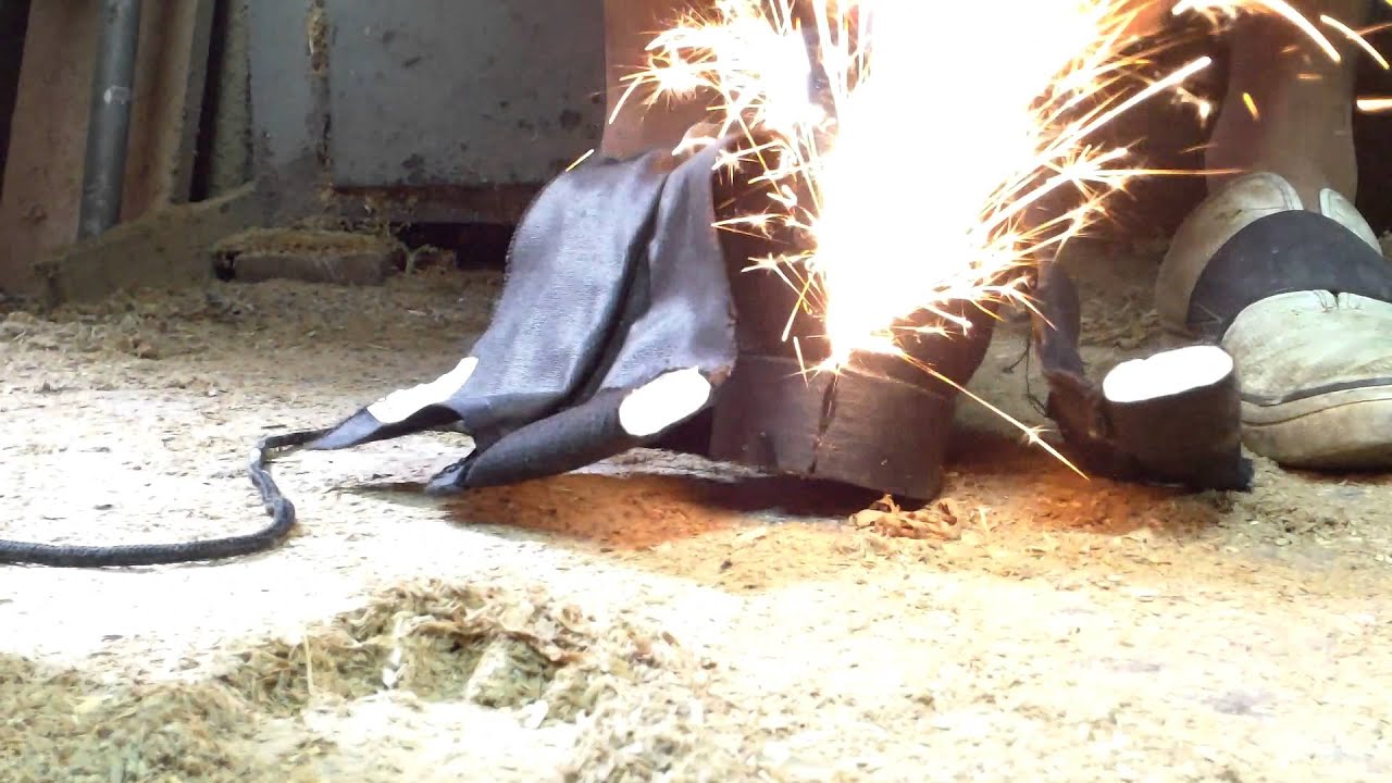 KICK-AZ 9721 Steel Toe, Steel Shank Boot Destruction - YouTube
