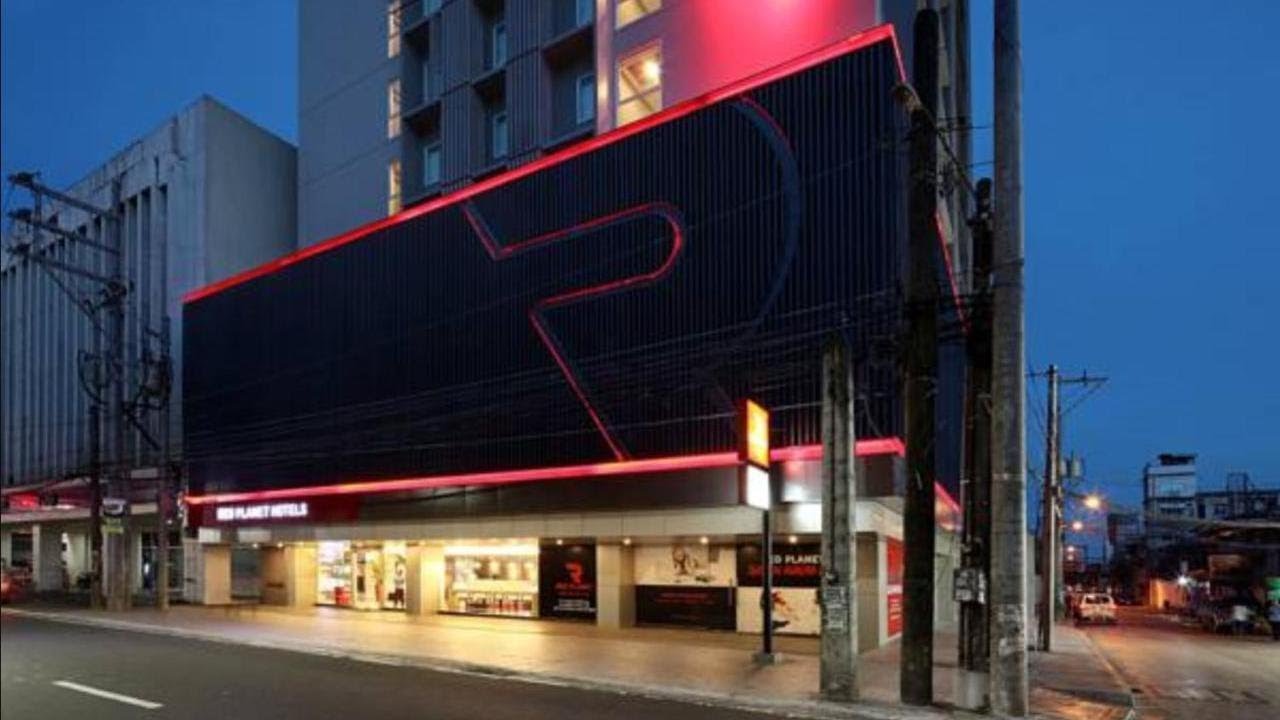 Red Planet Aurora Boulevard, Manila, Philippines - YouTube