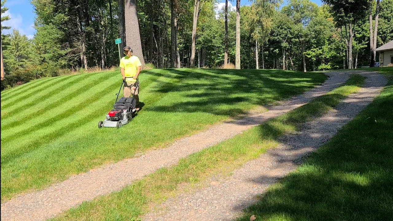 Shadow Lawn Mower Gravely Expands Zero Turn Series | Landscape