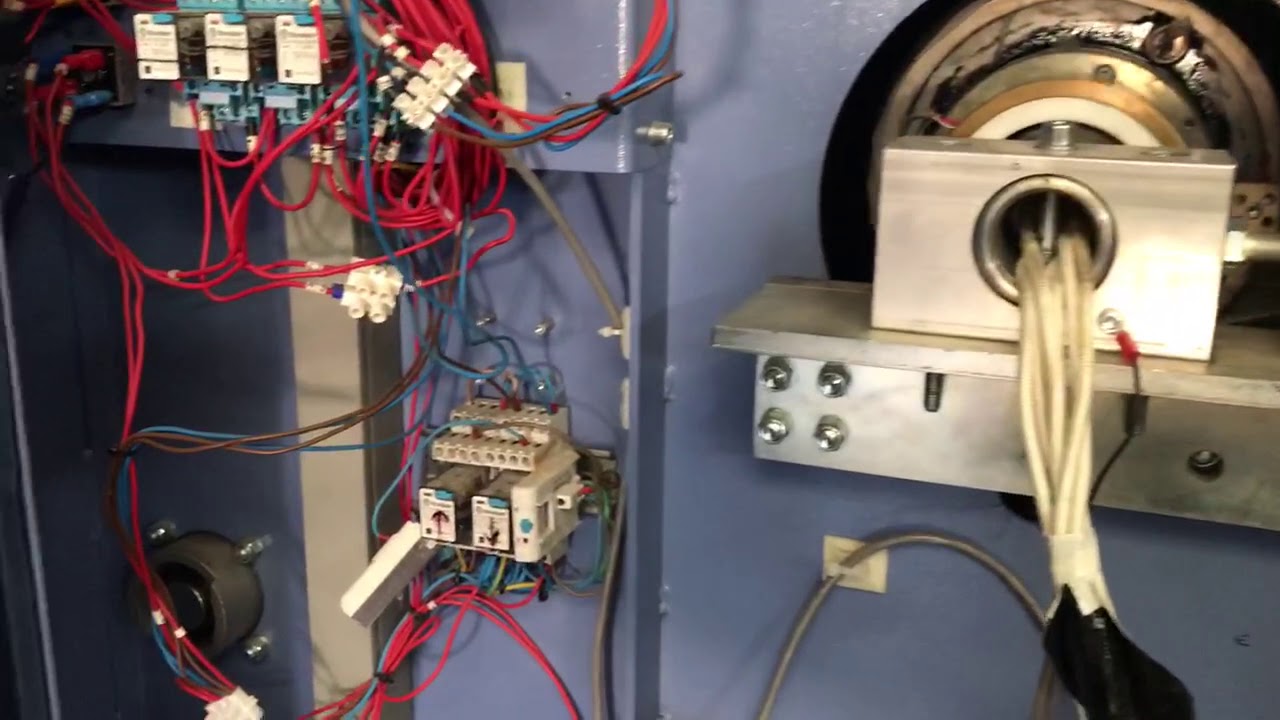 Transmatic 7360 Sport Calender - YouTube