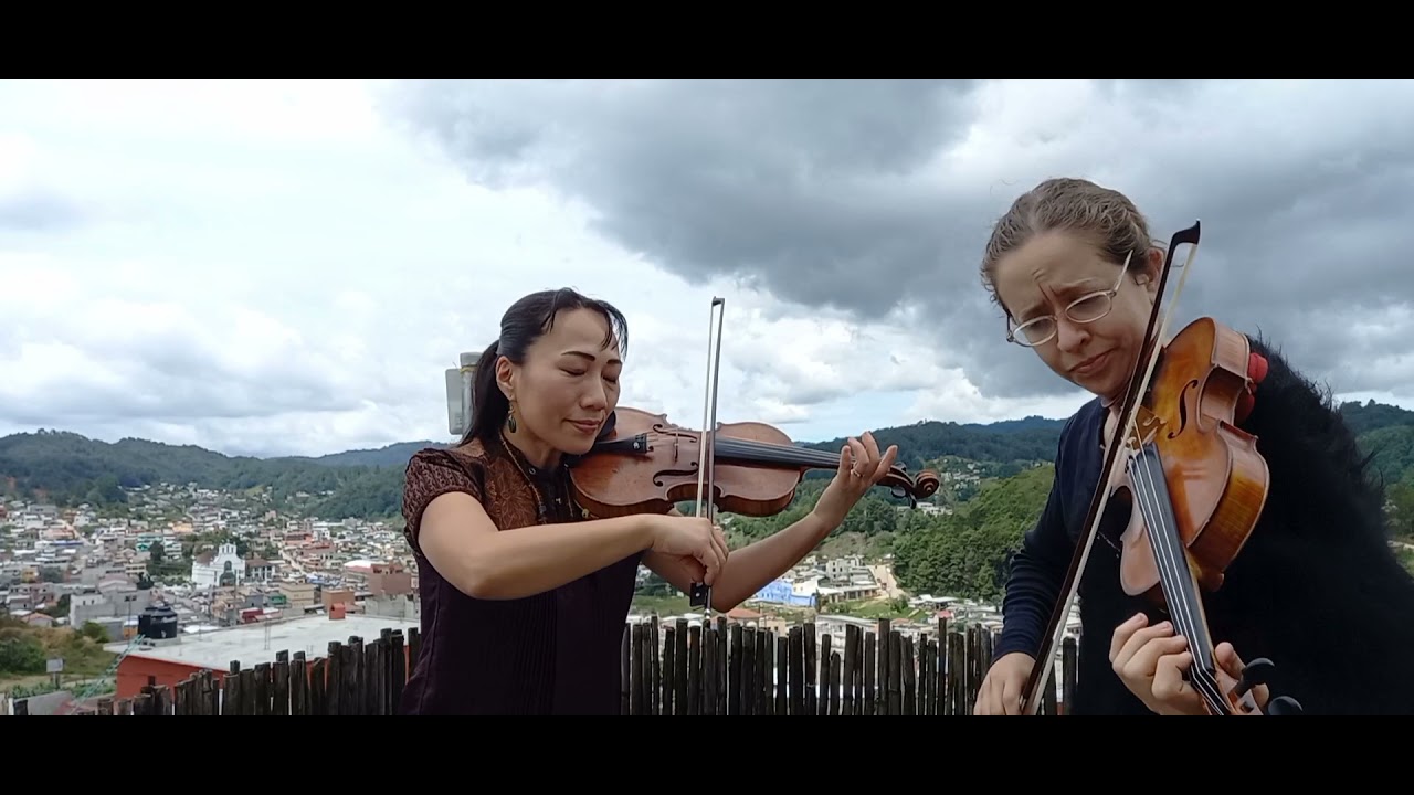 Rie Watanabe y Jennifer Lee en ARTEX - YouTube