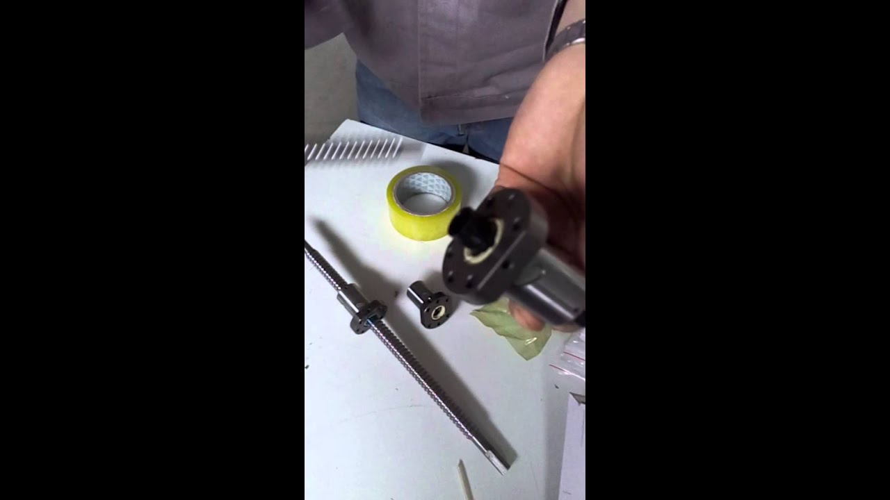 How to install the screw nut on to ball screw rod, China cnc router ...