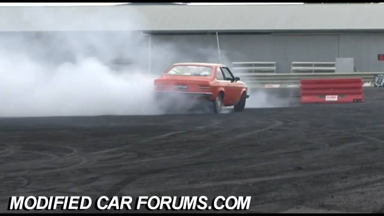 Orange LH Hatch MADFCK burnout at SPringnats 2009 - YouTube