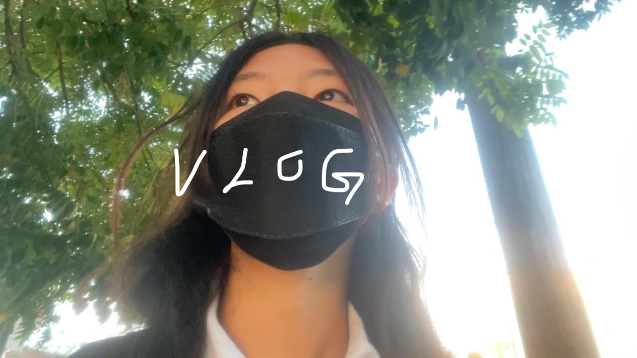 First day of school - Senior year - YouTube