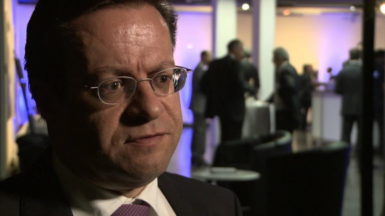 Interview mit Dr. Markus Guggenbühl, VISCHER AG - YouTube