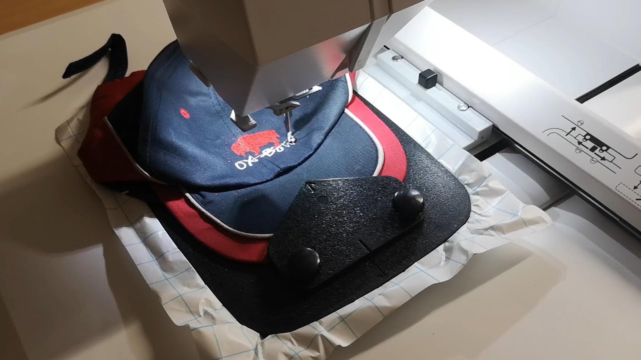 Basball Cap mit der Janome MC550E und einem Kappenrahmen besticken ...