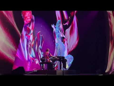 [他不准我哭] 2025.03.15｜STEP by STEPHY 鄧麗欣紅館演唱會2025｜Stephy Tang｜鄧麗欣 - YouTube