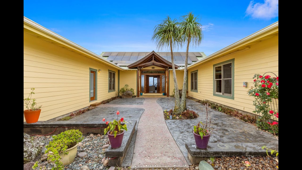 55 0664 Kapiko place - YouTube