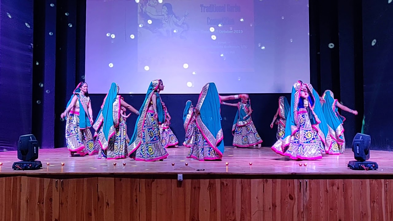 BMIIT Garba Performance - YouTube