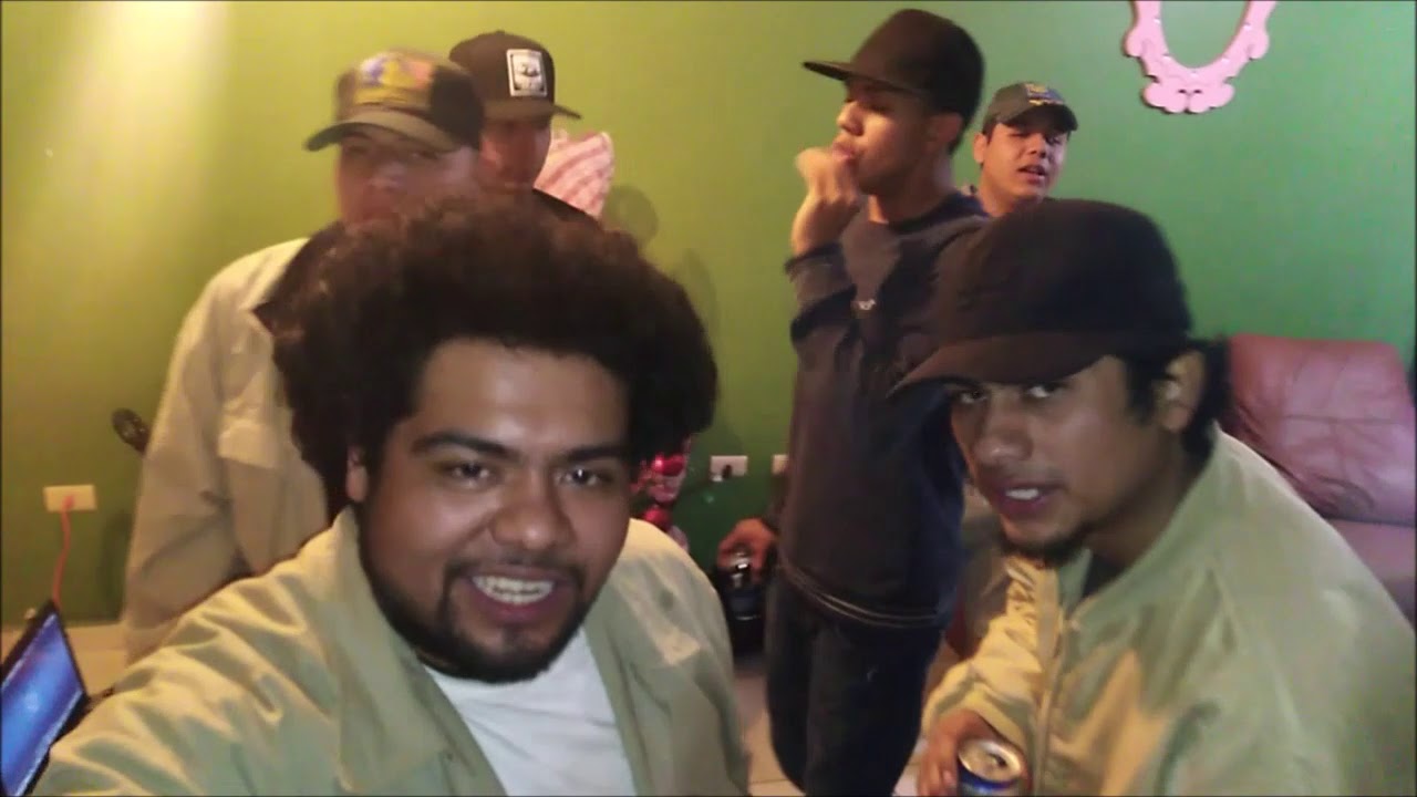 Idioma Urbano -🎄 Feliz NaviGang 🎄 ( video oficial ) - YouTube