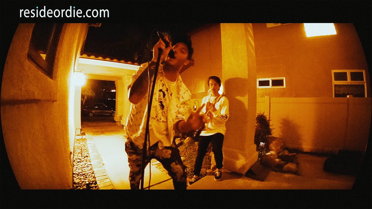 Resider - "2 LATE 2 TALK" (Official Music Video) | BVTV Music - YouTube