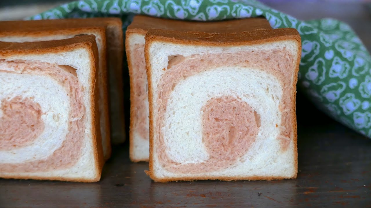 Uzumaki Swirl Shokupan | white bread | wa's Kitchen - YouTube