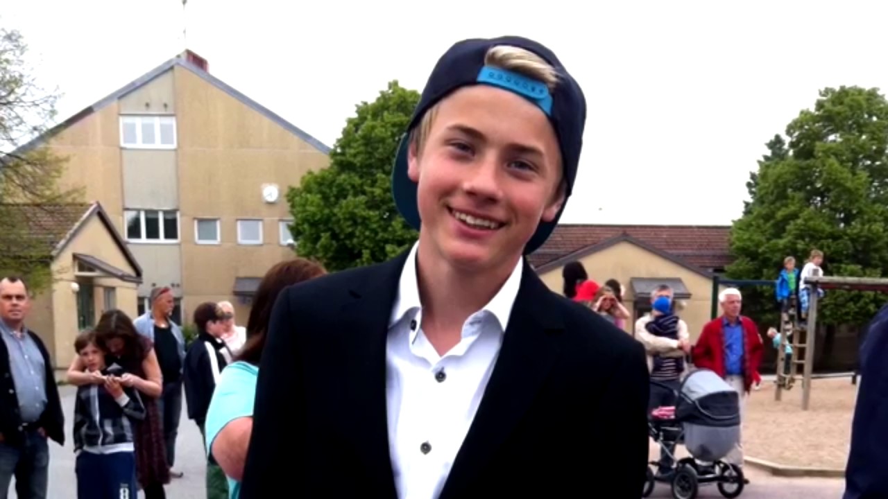 Vila i frid ️ Alexander Falk - YouTube