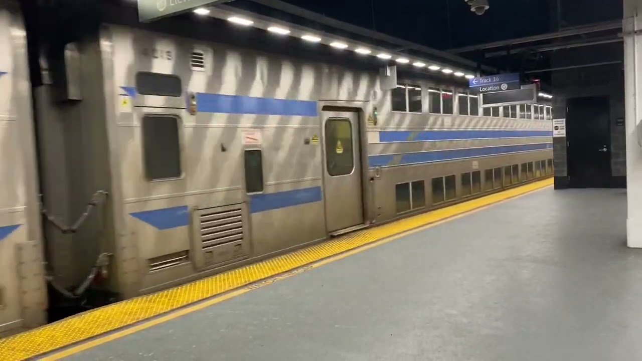 LIRR 500 Headed To West Side Yard After Morning Run at 7:31 AM - YouTube