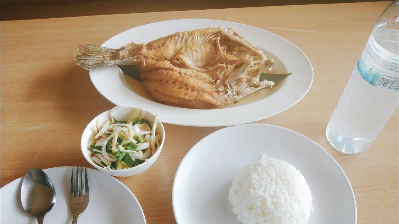 Lunch With One Huge Fried Fish - YouTube