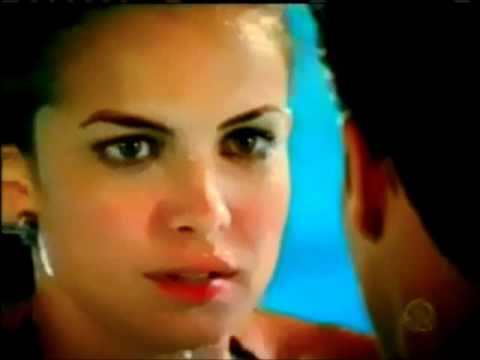 Roberta & Diego 2°beijo na piscina :) - YouTube