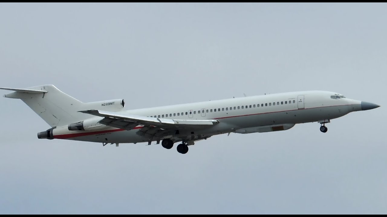 Raytheon Boeing 727-200 "Voodoo 1" [N289MT] landing in LAX - YouTube