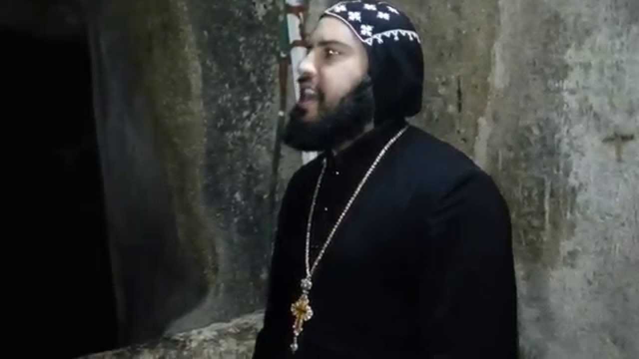 Orthodox Monk singing in Aramaic - Jerusalem - YouTube