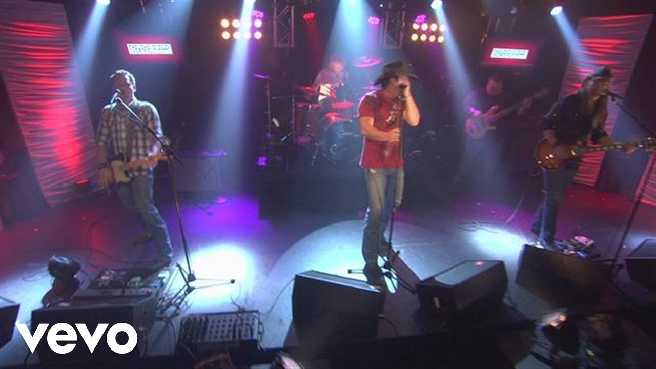 Crossin Dixon - Lovin' In The Country - YouTube