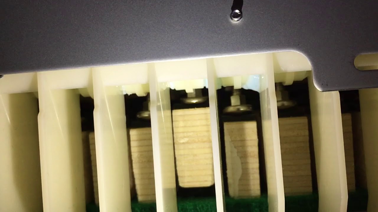 Kawai CA-97 sticky key - YouTube