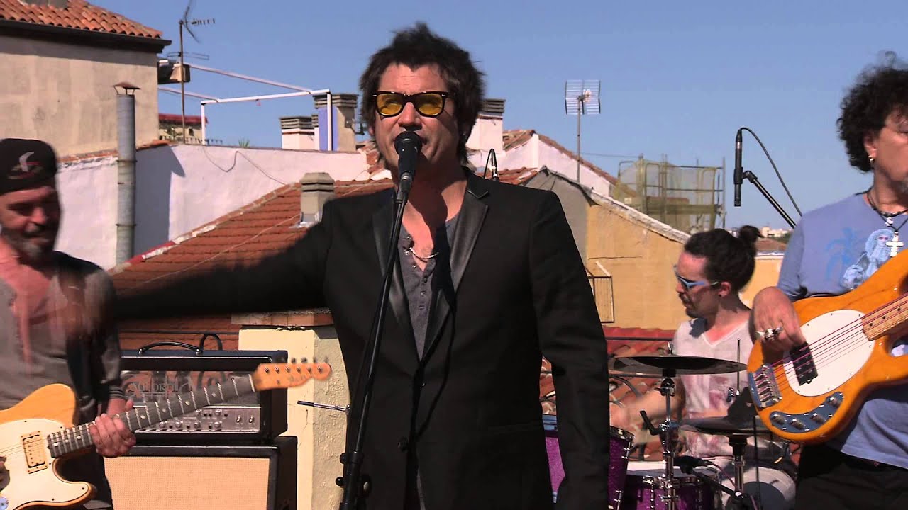 Emmanuel Leman Gravity - YouTube