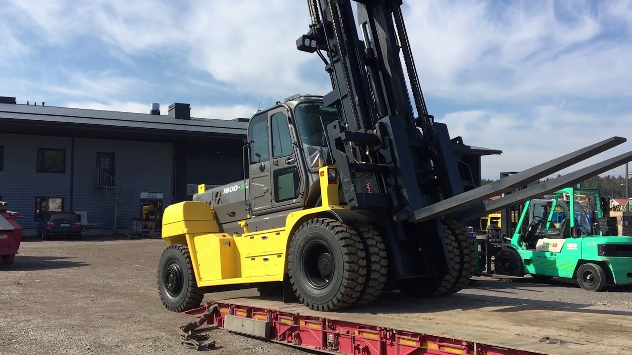 Hyundai 160D-9L - YouTube