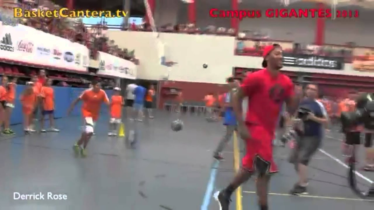 Chicago Bulls Derrick Rose Between The Legs Dunk in Madrid during July ...