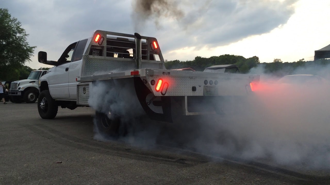 5 Speed Cummins Burnout - YouTube