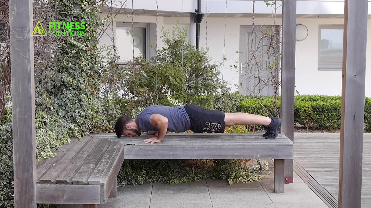 TRIPLE STOP PUSH UP - YouTube